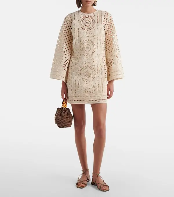 JIMMY CHOO Bon Bon Small Raffia-effect Bucket Bag