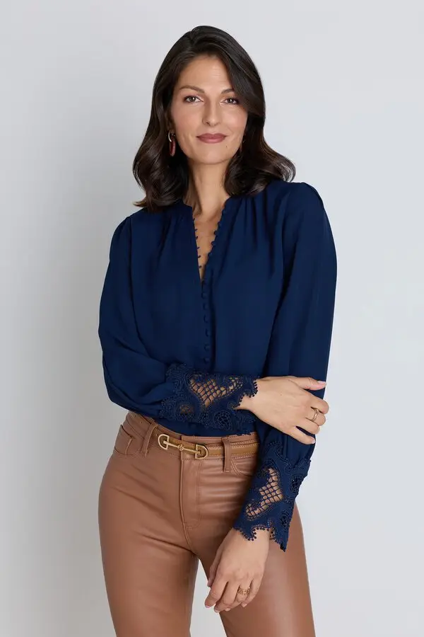 THE NOLI SHOP Blake Lace Sleeve Blouse - Navy