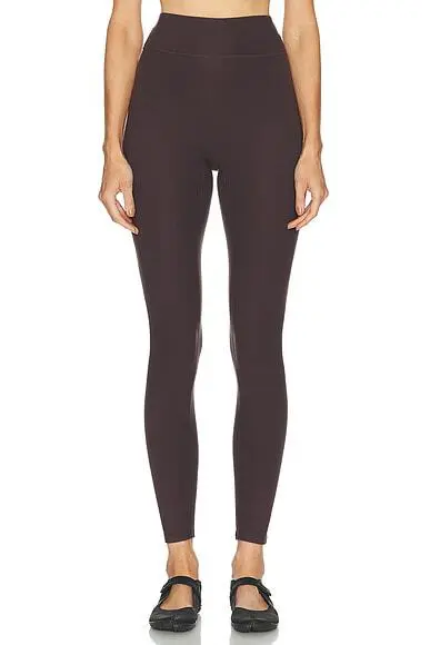437 The Essentials Legging