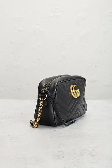 Gucci Gg Marmont Quilted Leather Shoulder Bag