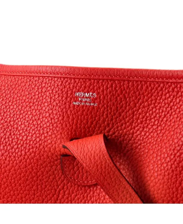 Hermès Pm Evelyne Bag Gen Iii Clemence - Red