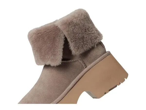 UGG Esmee Boots Boots Caribou