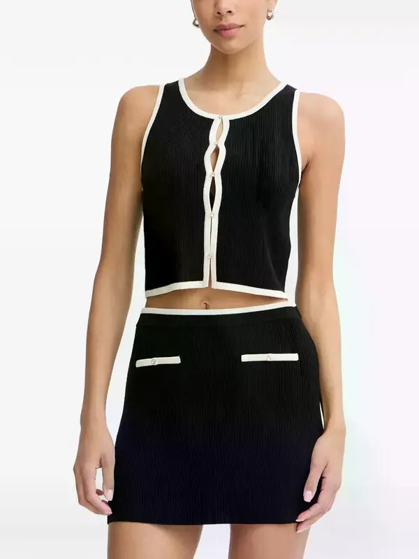 From Future Contrast Trim Top - Black