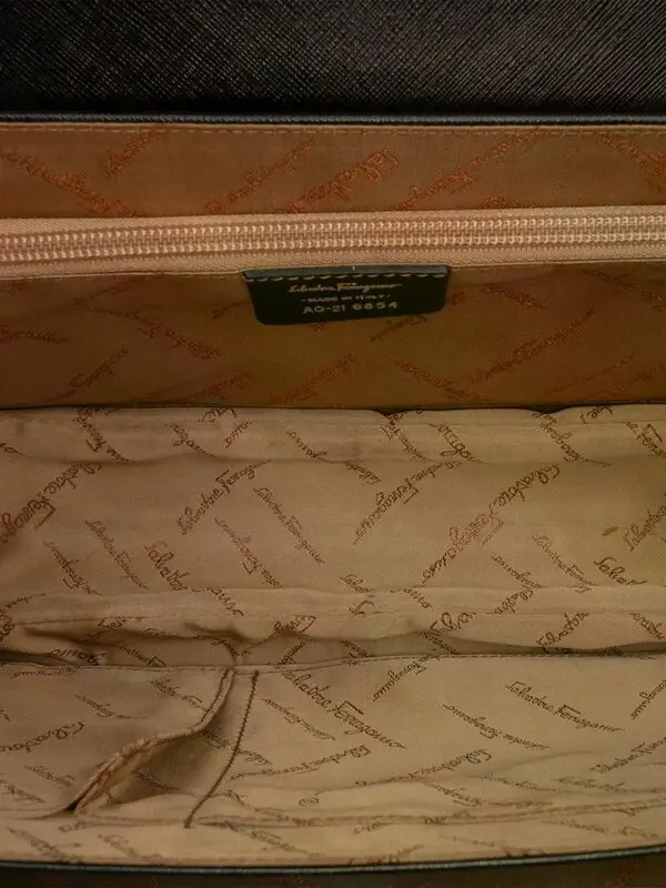 FERRAGAMO Gancini Shoulder Bag