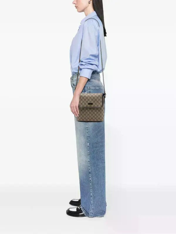 Gucci Gg Supreme Crossbody Bag
