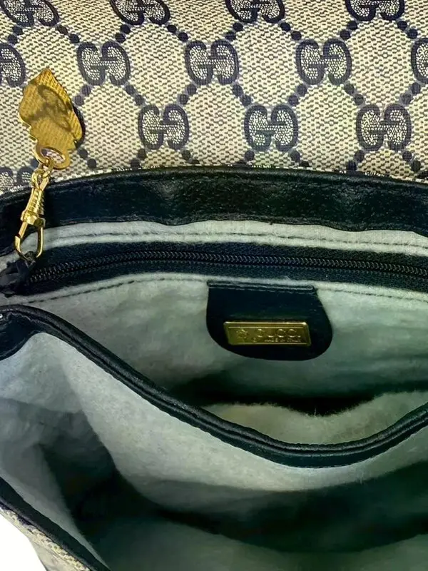 Gucci Gg Supreme Interlocking G Crossbody Bag