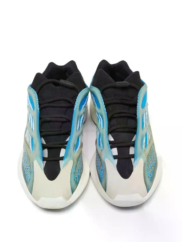 ADIDAS X YEEZY 700 V3 Arzareth Sneakers