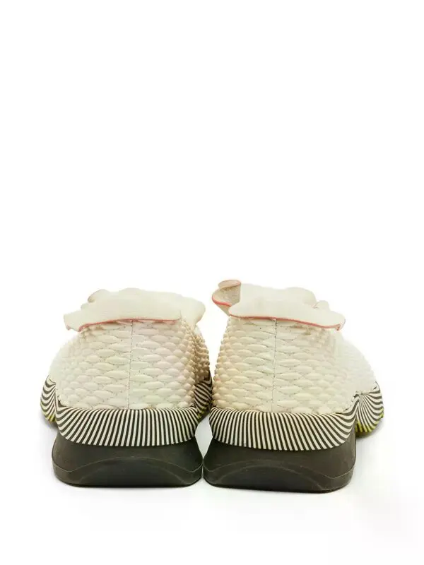 Valentino Garavani Ruffle-trim Leather Sneakers