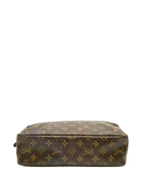LOUIS VUITTON Monogram Canvas Trousses Toilette 28 Clutch Bag - Brown