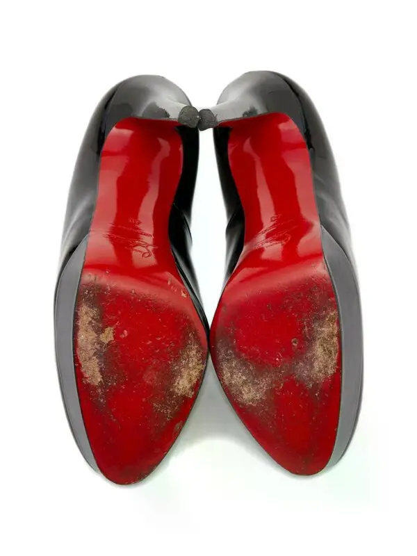 CHRISTIAN LOUBOUTIN Bianca Patent Leather Pumps