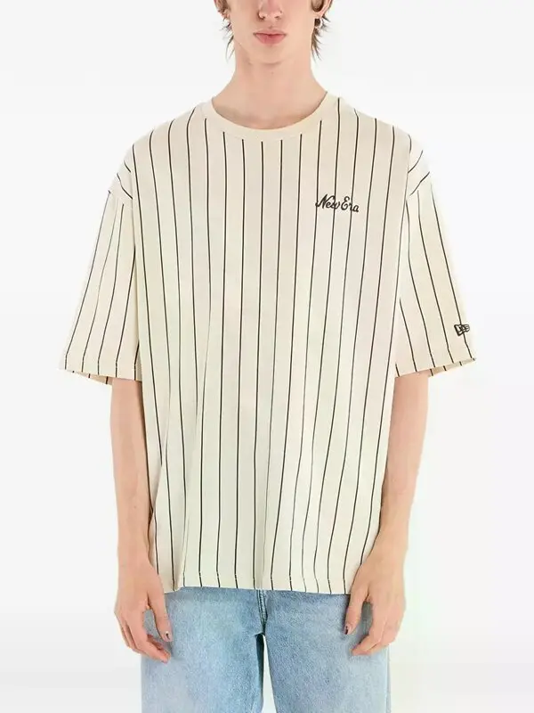 New Era Pinstripe Print T-shirt - Neutrals