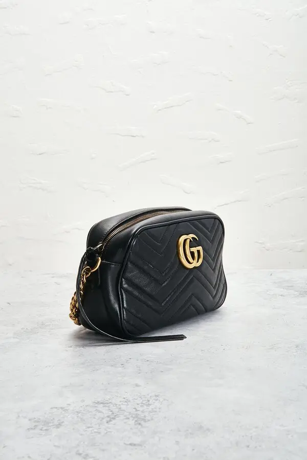Gucci Gg Marmont Quilted Leather Shoulder Bag - Black
