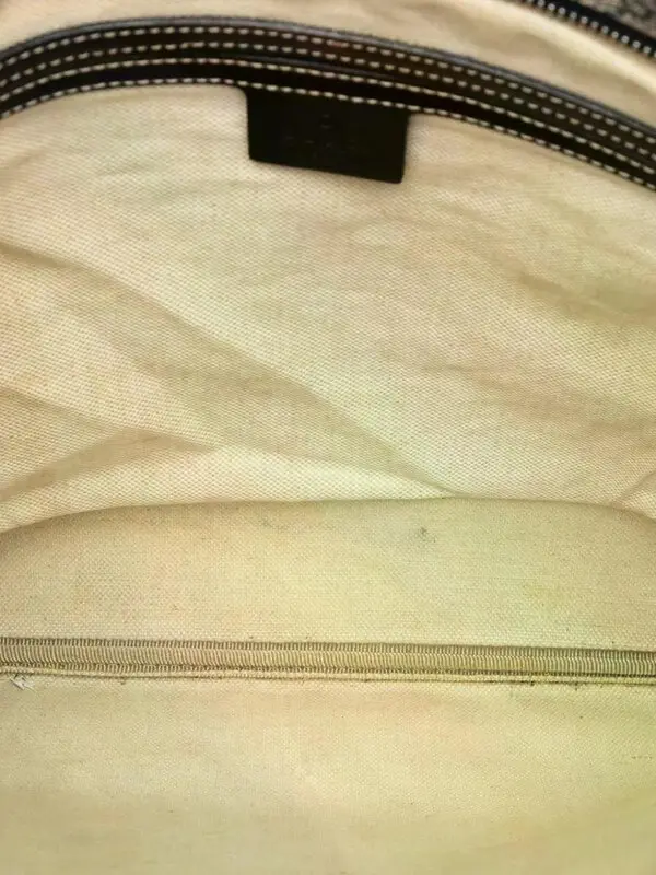 Gucci Gg Supreme Crossbody Bag