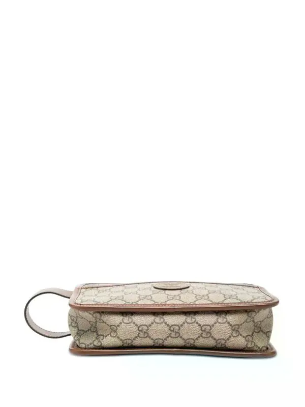 Gucci Gg Supreme Interlocking G Clutch Bag