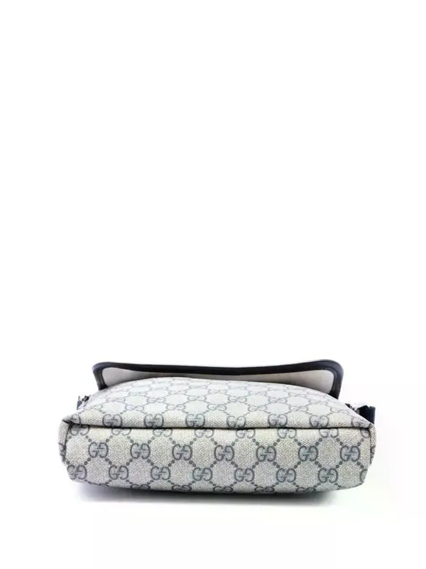 Gucci Gg Supreme Canvas Crossbody Bag