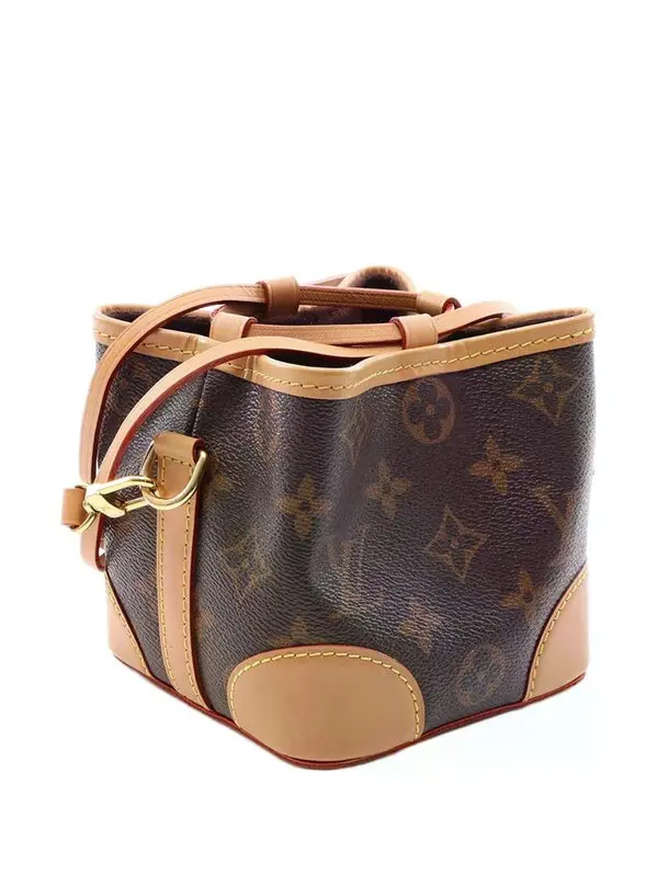 LOUIS VUITTON Monogram Noe Bucket Bag