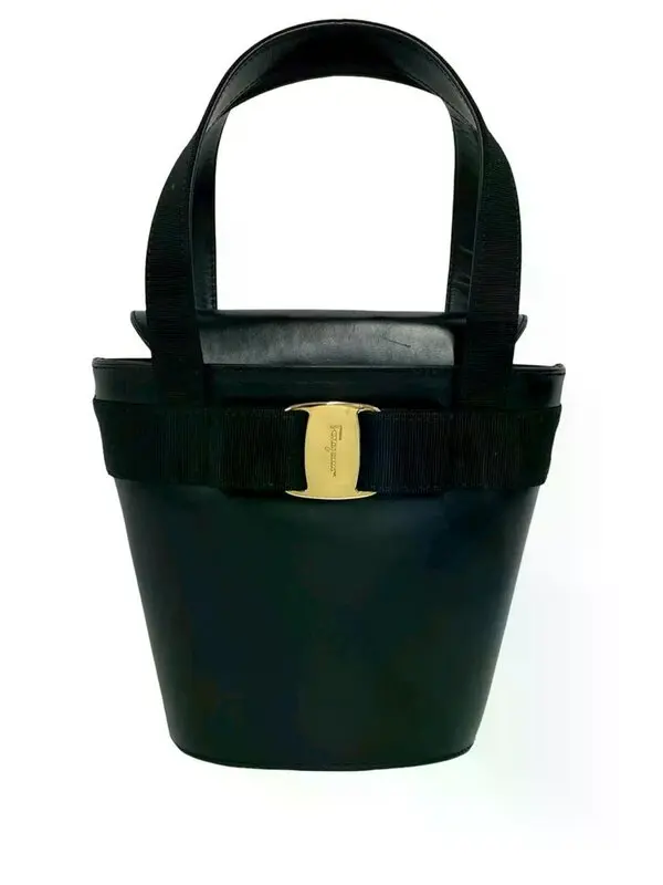 FERRAGAMO Vara Bow Bucket Bag - Black