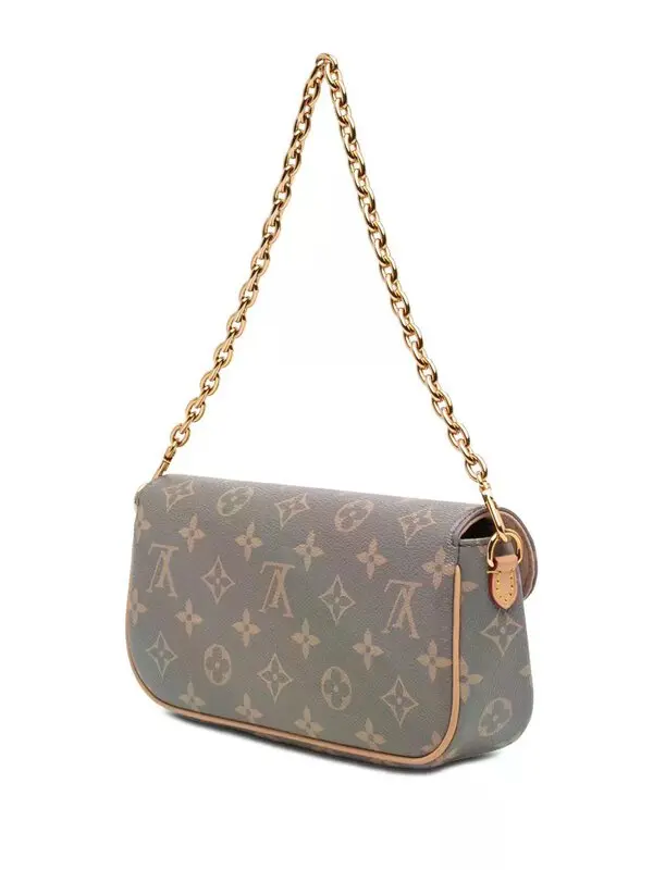 LOUIS VUITTON 2021-2026 Monogram Ivy Wallet On Chain Satchel