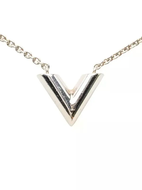 LOUIS VUITTON Essential V Supple Necklace - Silver