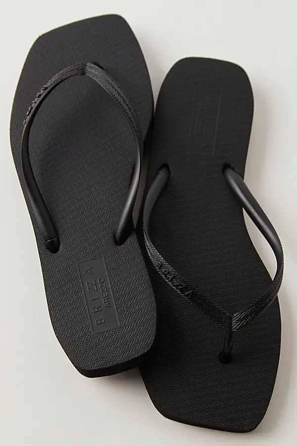 BRIZZA AREZZO Rubber Flip Flops - Black