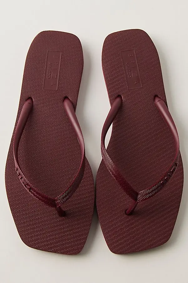 BRIZZA AREZZO Rubber Flip Flops - Wine
