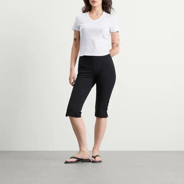 SKIMS Worn In Jersey Baby V Neck T-shirt - Snow