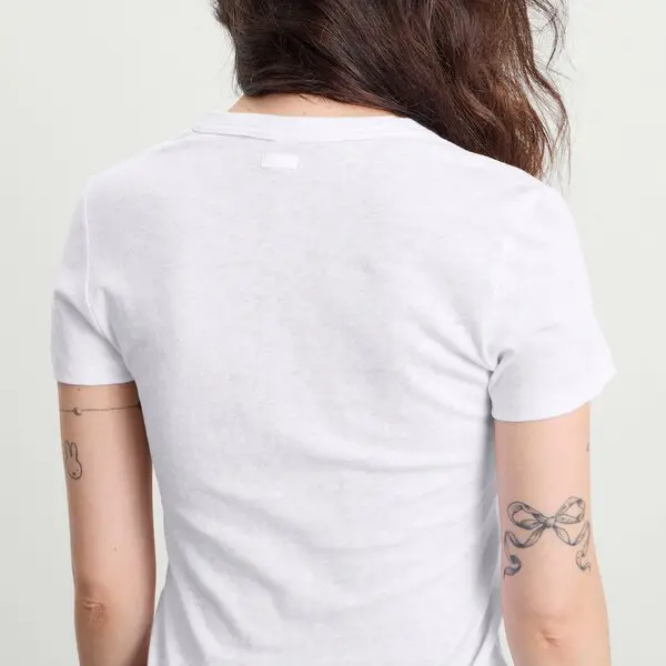 SKIMS Worn In Jersey Baby V Neck T-shirt - Snow