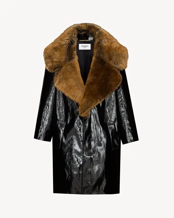 Saint Laurent Cocoon Coat In Lacquered Canvas And Shearling - Noir