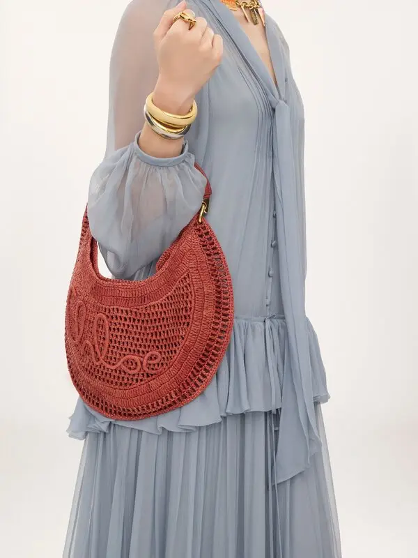 Chloé Summer Banana Hobo Bag In Raffia - Ginger Red