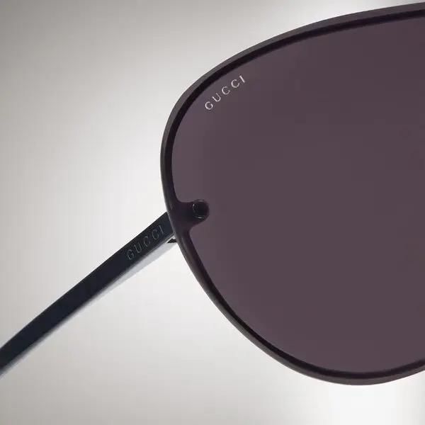 Gucci Pilot Frame Sunglasses