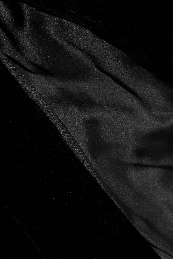 TOM FORD Coldshoulder Velvet Halterneck Gown