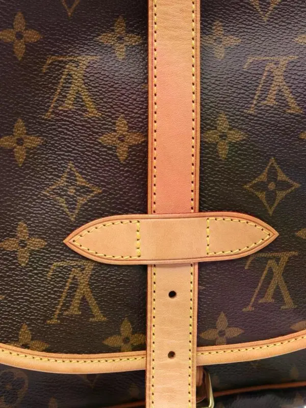 LOUIS VUITTON Saumur 30 Monogram Crossbody Bag