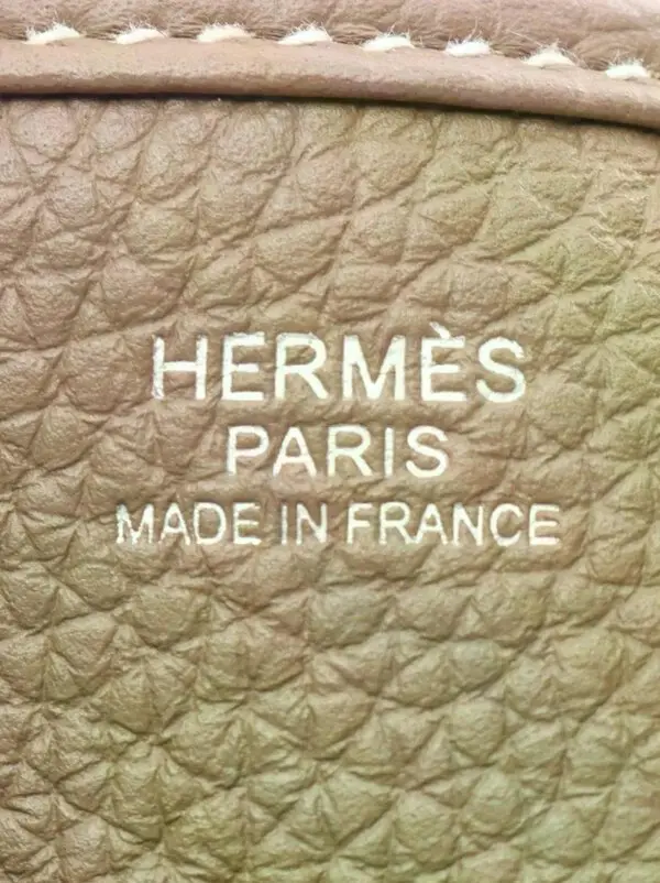 Hermès Evelyn Pm Shoulder Bag - Neutrals