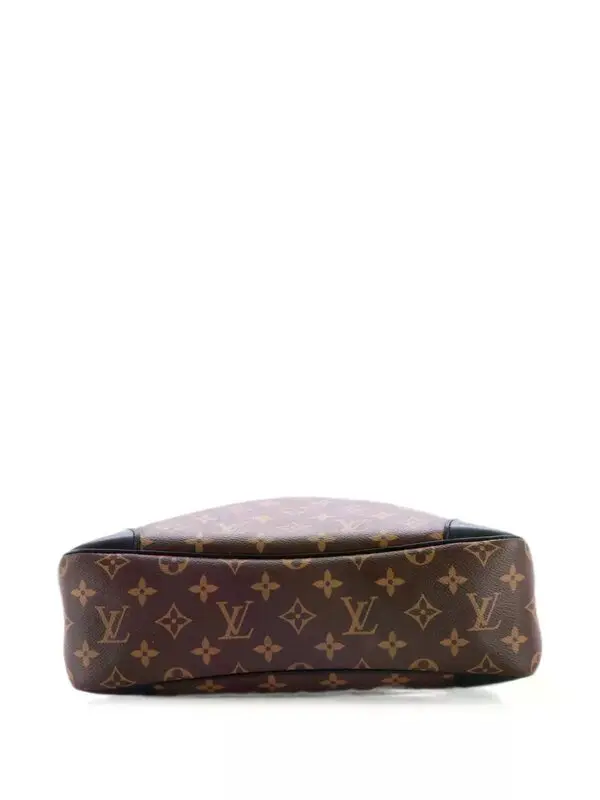 LOUIS VUITTON Odeon Nm Monogram Canvas Mm Bag