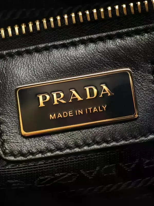 Prada Re-edition 1978 Tote Bag - Black