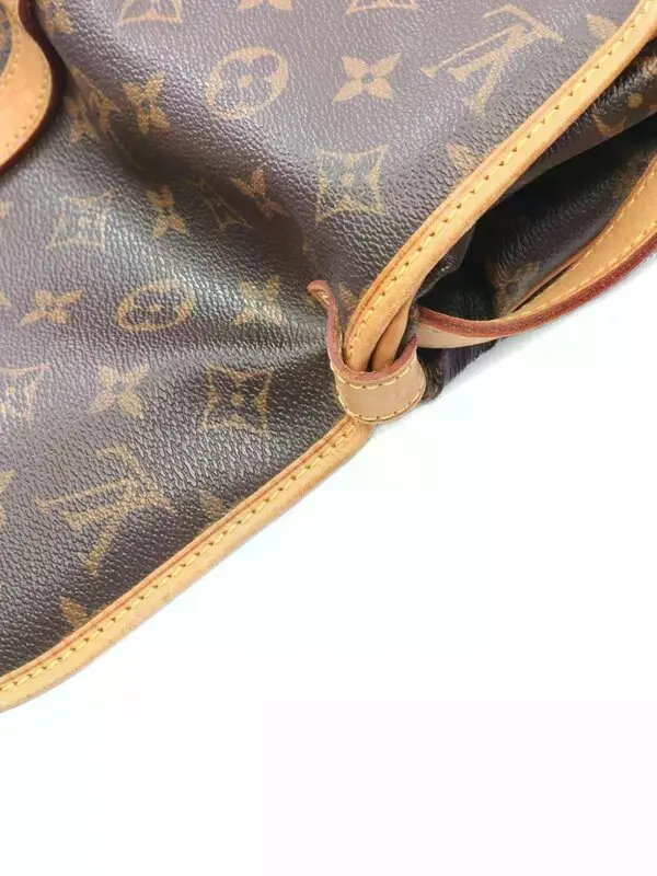 LOUIS VUITTON 2008 Saumur 30 Monogram Canvas Bag