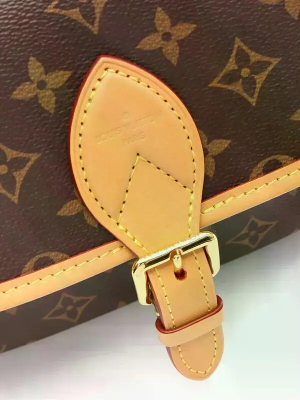 LOUIS VUITTON Monogram Diane Shoulder Bag