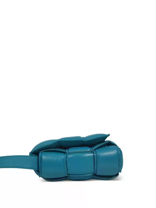 Bottega Veneta Cassette Padded Shoulder Bag - Blue