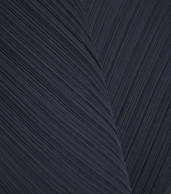 Issey Miyake Madame-t May Stole