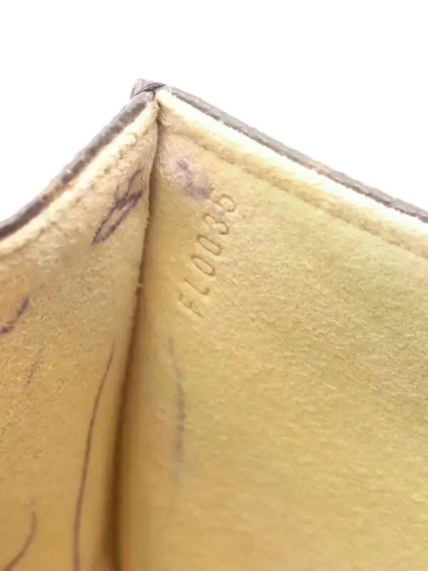 LOUIS VUITTON 2005 Florentine Monogram Belt Bag