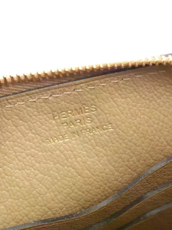 Hermès To Go Shoulder Bag - Neutrals