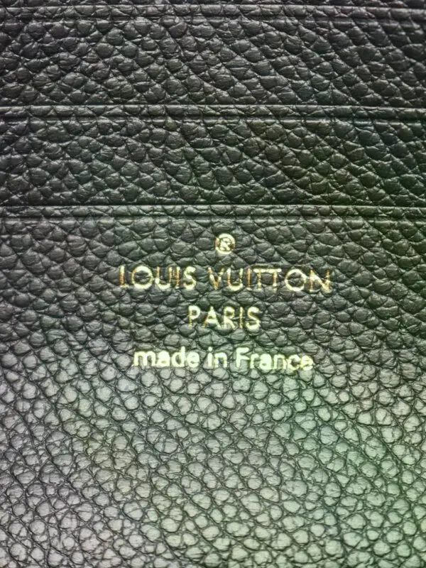 LOUIS VUITTON Monogram Empreinte Ivy Shoulder Bag