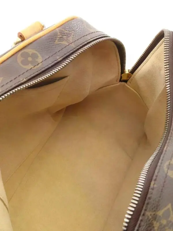 LOUIS VUITTON Manhattan Pm Monogram Tote Bag
