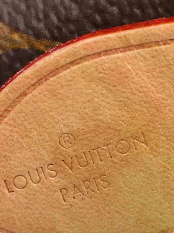 LOUIS VUITTON Monogram Neverfull Bb Satchel