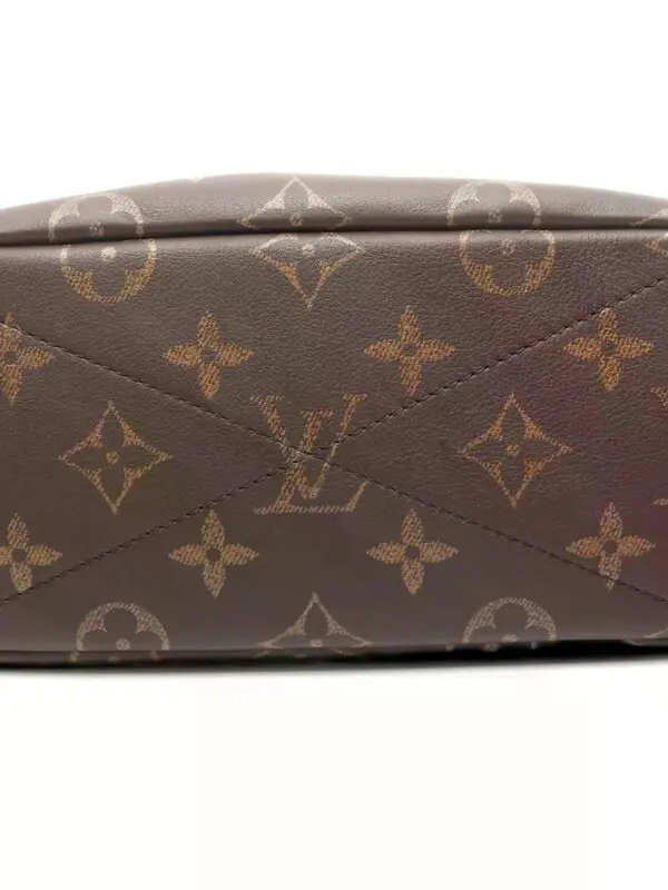LOUIS VUITTON Monogram Tote Bag