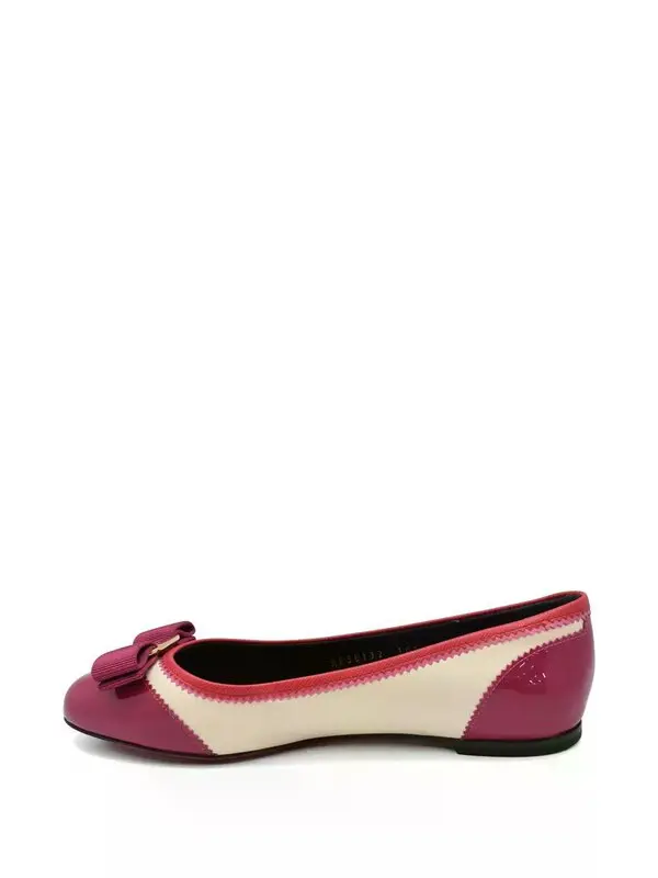 FERRAGAMO Vara Ballerinas