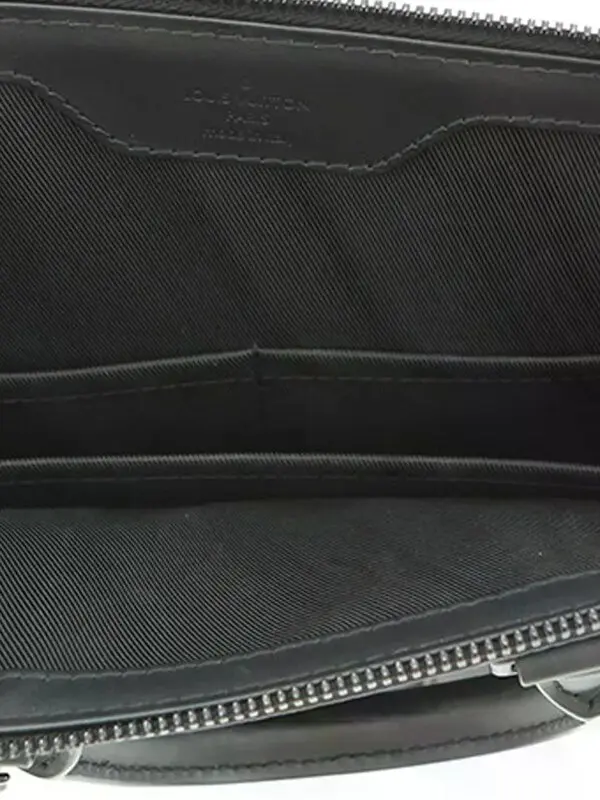 LOUIS VUITTON Sac Plat Taurillon Monogram Satchel