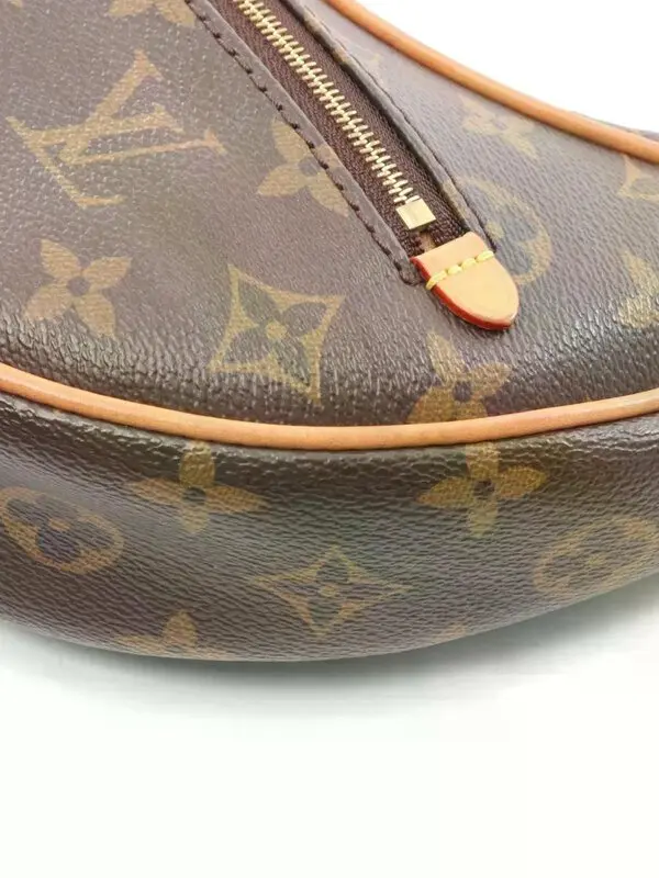 LOUIS VUITTON 2021 Loop Shoulder Bag