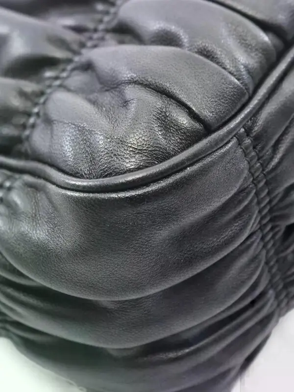 Prada Re-edition 2005 Shoulder Bag