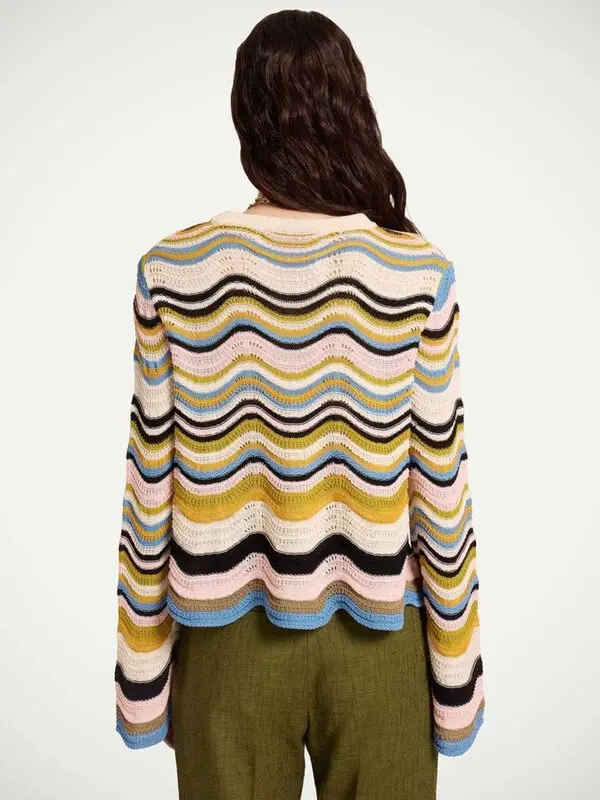 La DoubleJ Chevron Knit Cropped Sweater